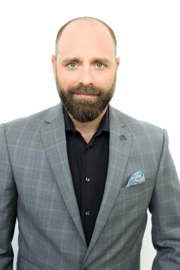 Frank Samson - Academy.ca - Academy.ca