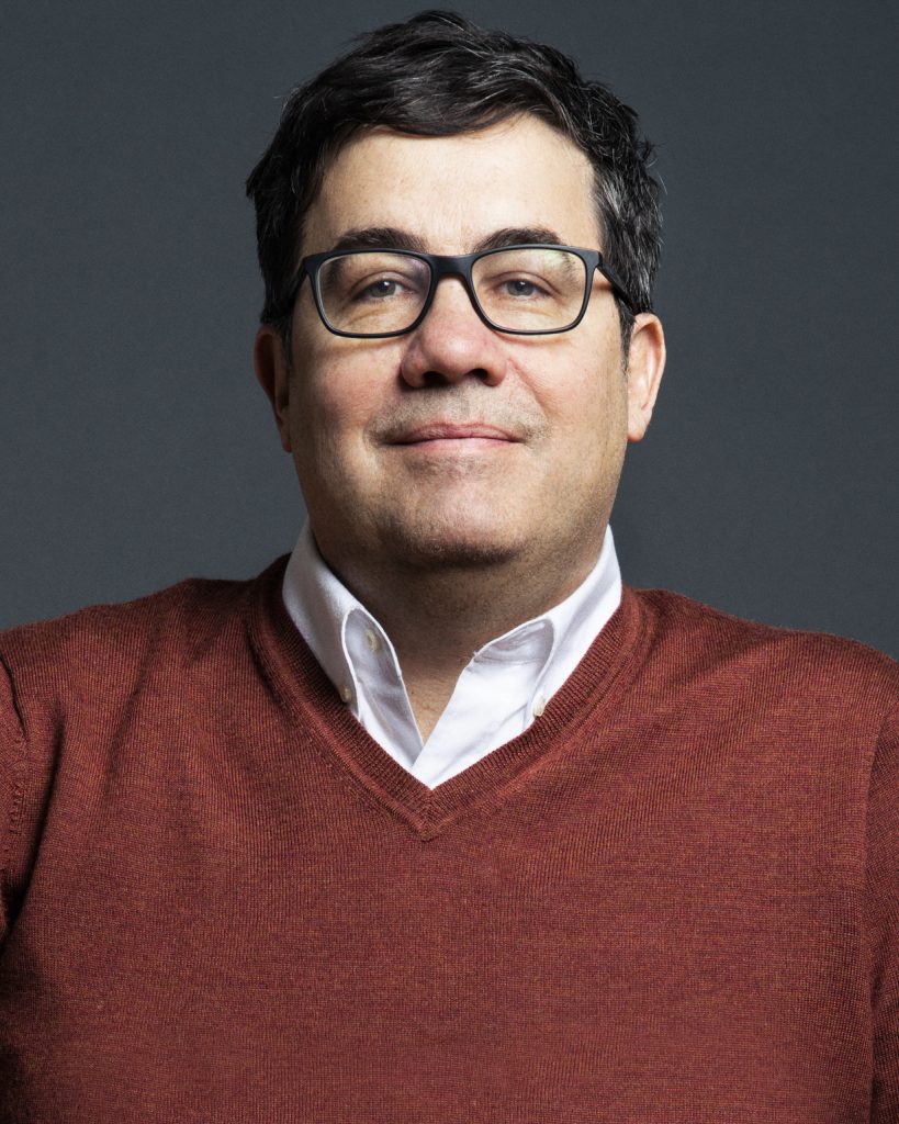 Farr -Headshot - James Farr - Academy.ca - Academy.ca