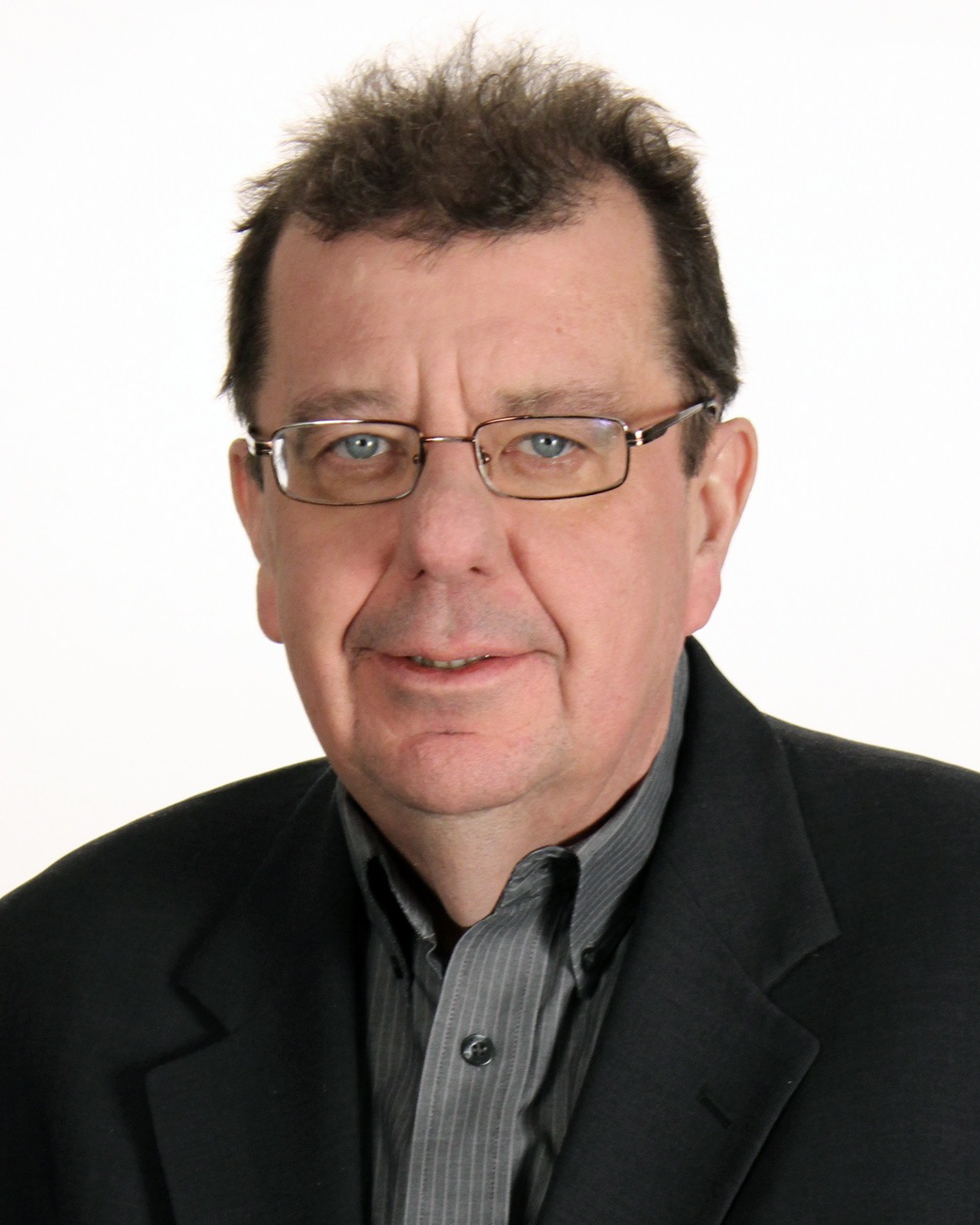 Paul Pope Portrait 1 - Academy.ca - Academy.ca