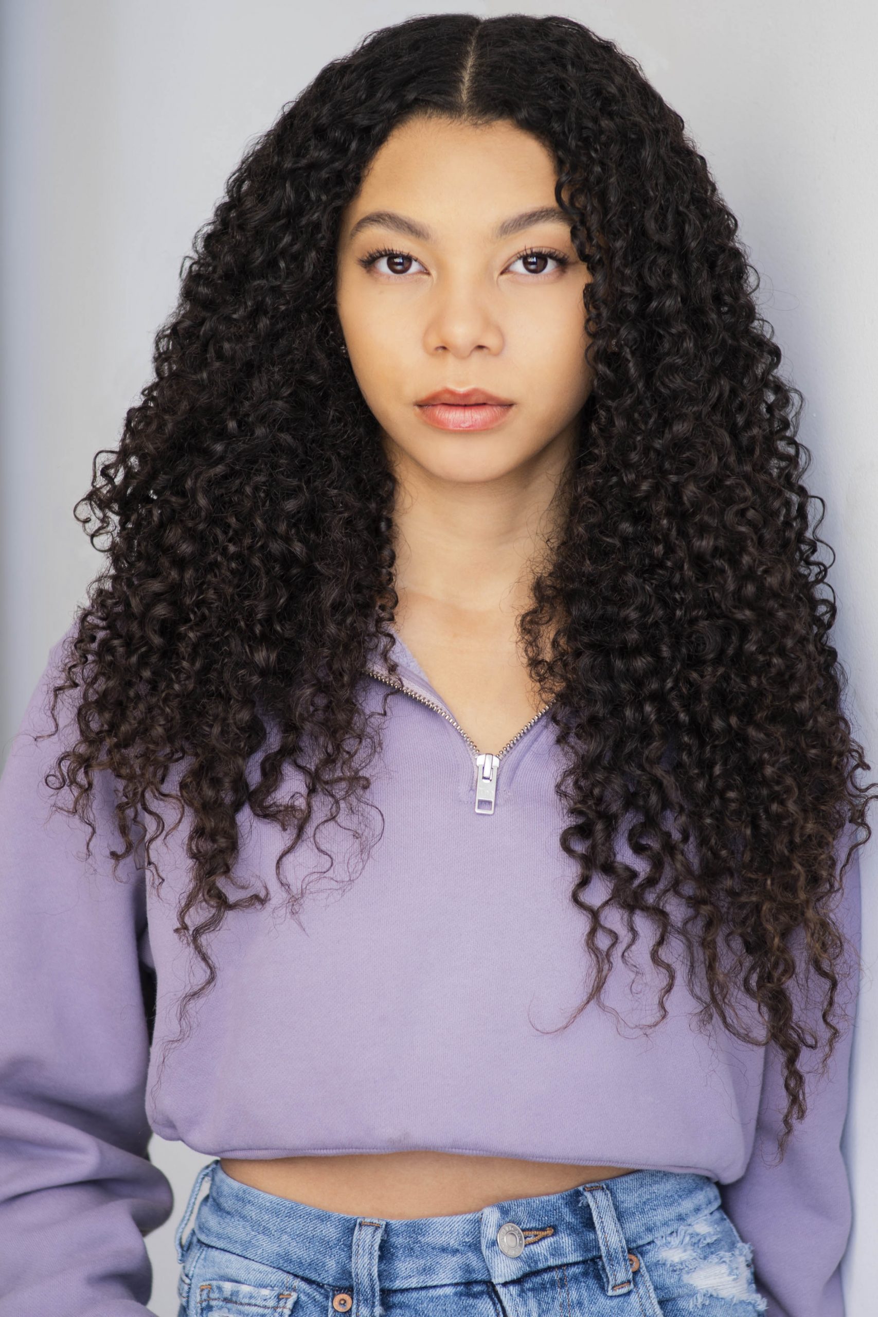 Simone Miller - Academy.ca - Academy.ca