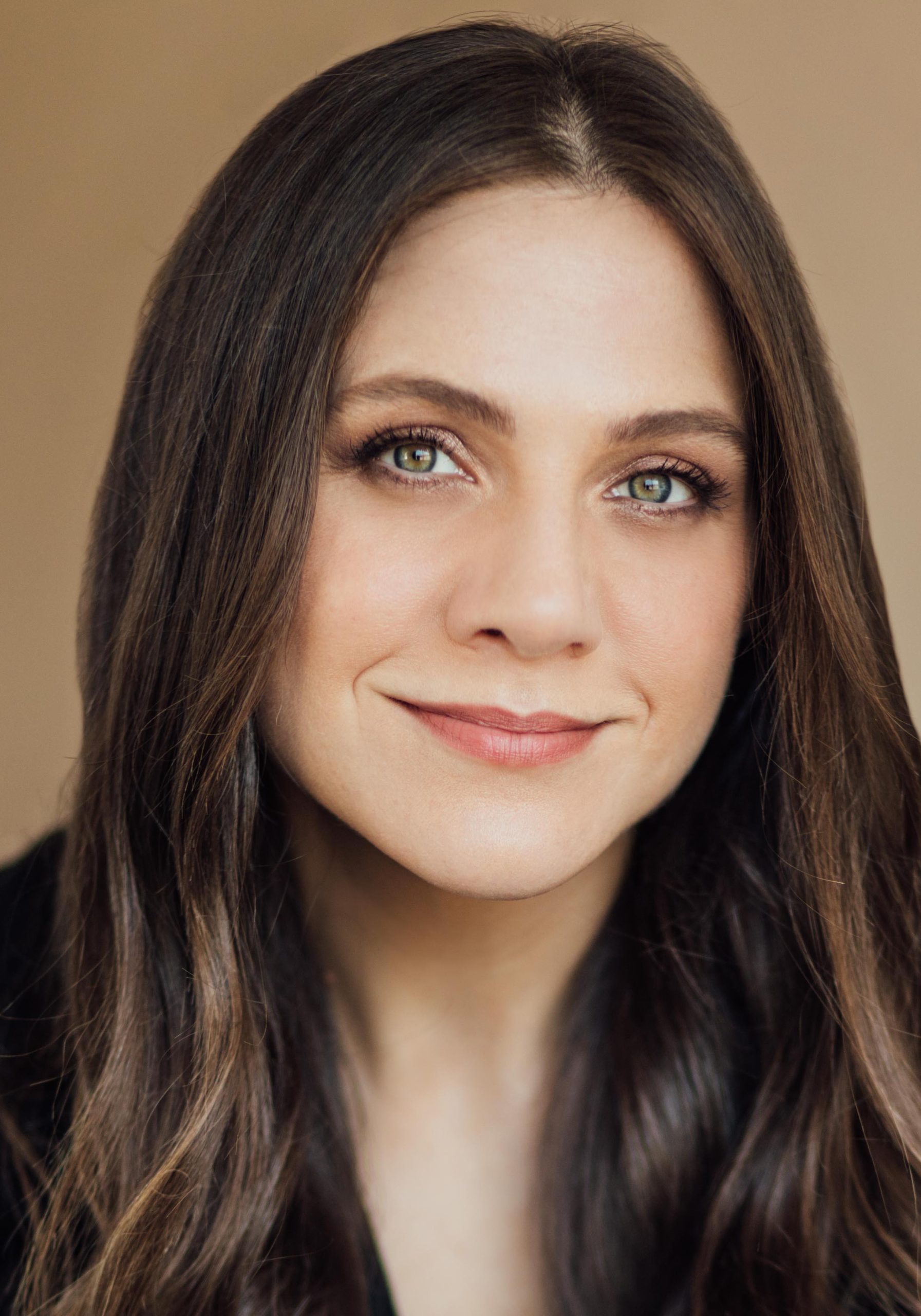 Lauren Collins - Academy.ca - Academy.ca